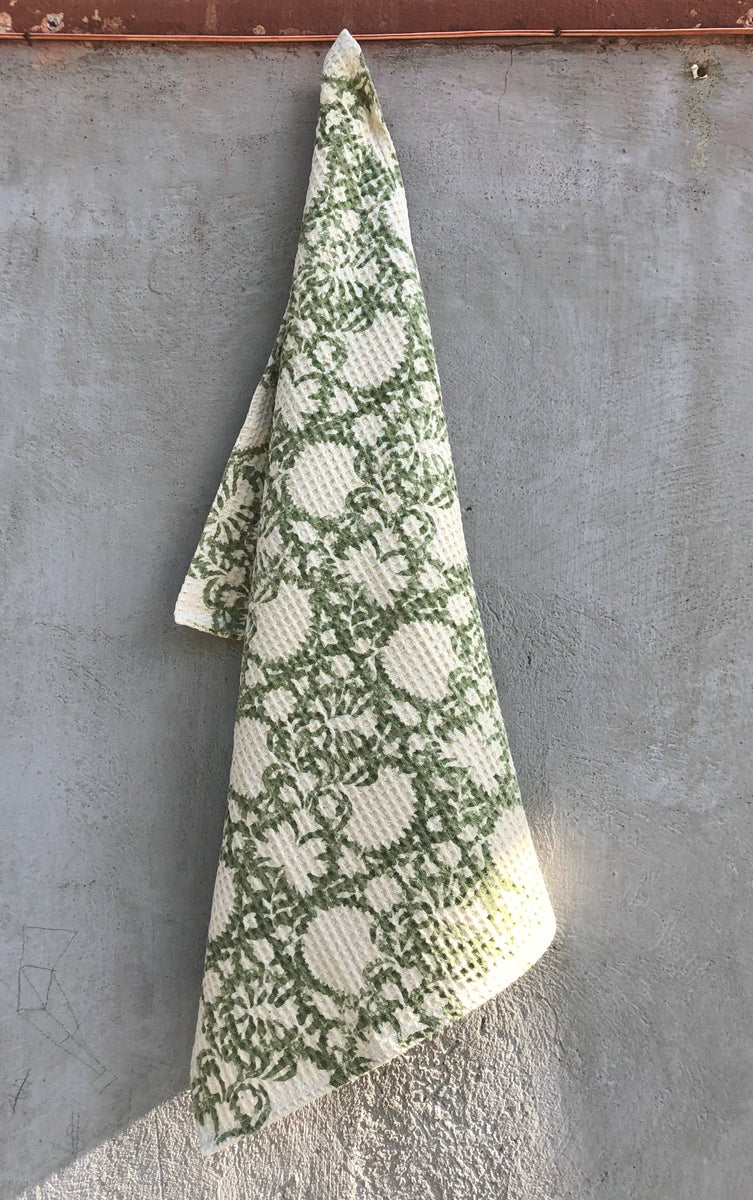 Hand Towel Waffle Block Print Sage Green 50x70 cm – ahillcollection